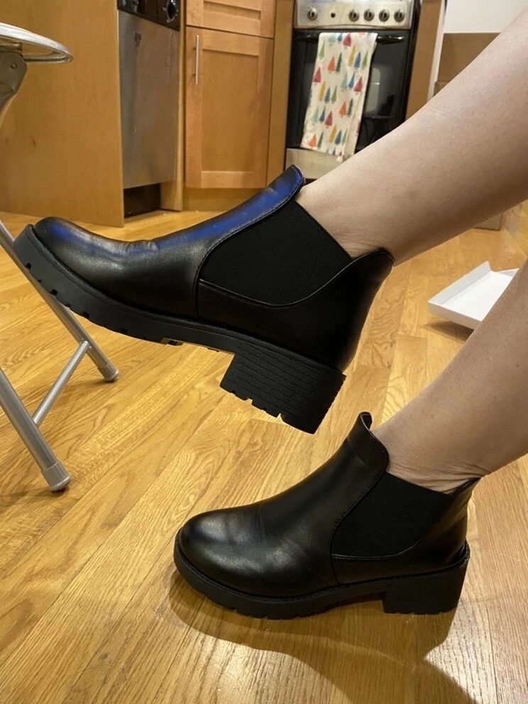 Minimalist Slip-on Chelsea Women Boots on Luulla