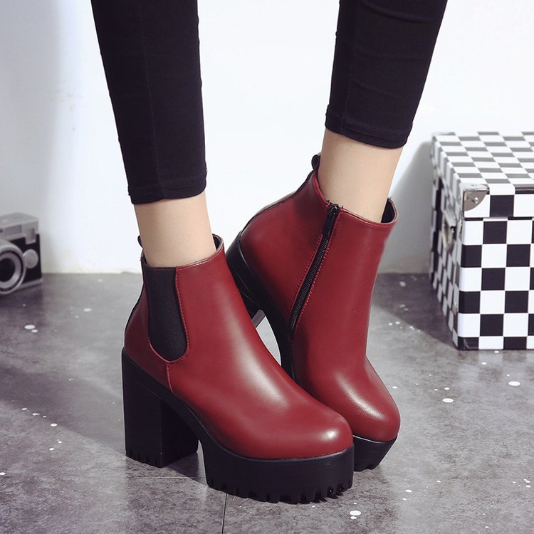 Slip On Platform Women Boots on Luulla