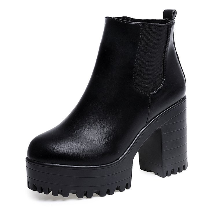 Slip On Platform Women Boots on Luulla