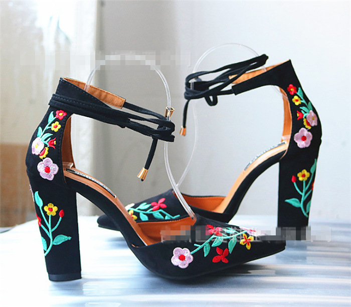 Chunky Heeled Embroidery Women Sandals Shoes on Luulla