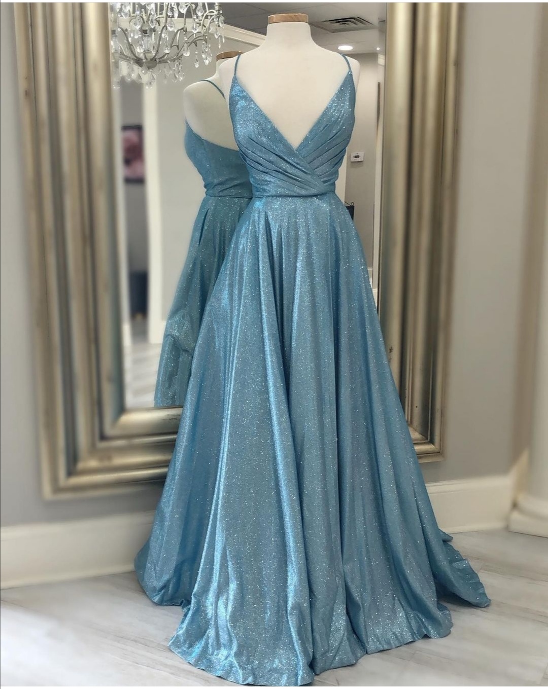 Blue Shimmer Long Prom Dresses With V Neck on Luulla