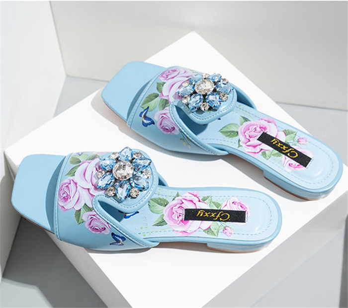 Crystal Decor Women Slides on Luulla
