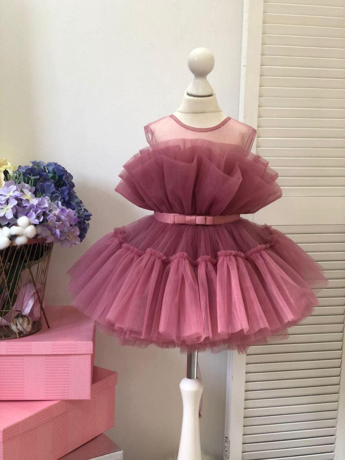Knee Length Tulle Girl Dress on Luulla